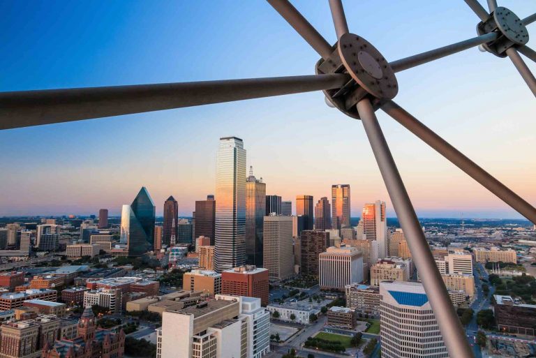 The 25 Best Spring Break Destinations in The US - Roaming the USA