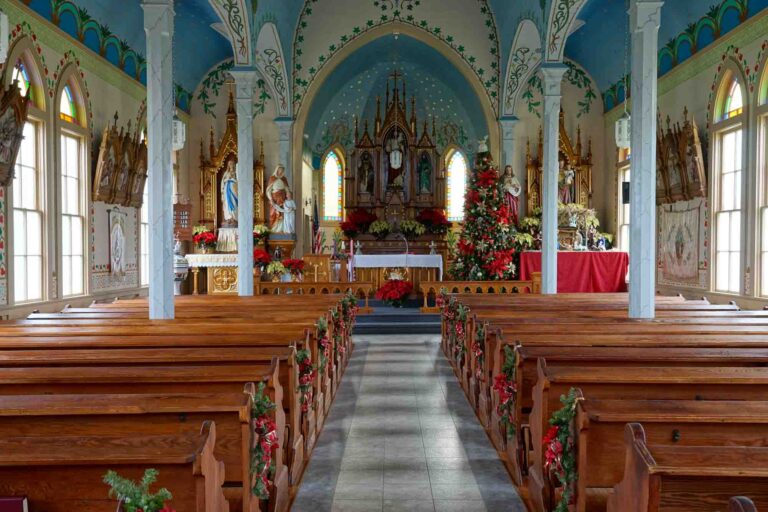 6 Beautiful Painted Churches of Texas (With Map!) - Roaming the USA