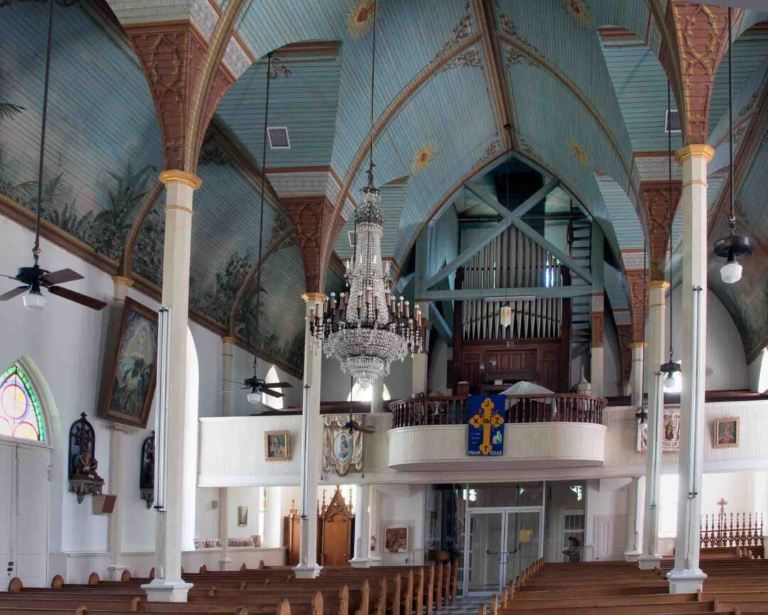 6 Beautiful Painted Churches of Texas (With Map!) - Roaming the USA