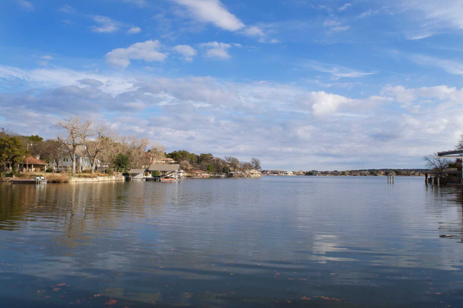 17 Best Lakes in Texas You Must Visit - Roaming the USA