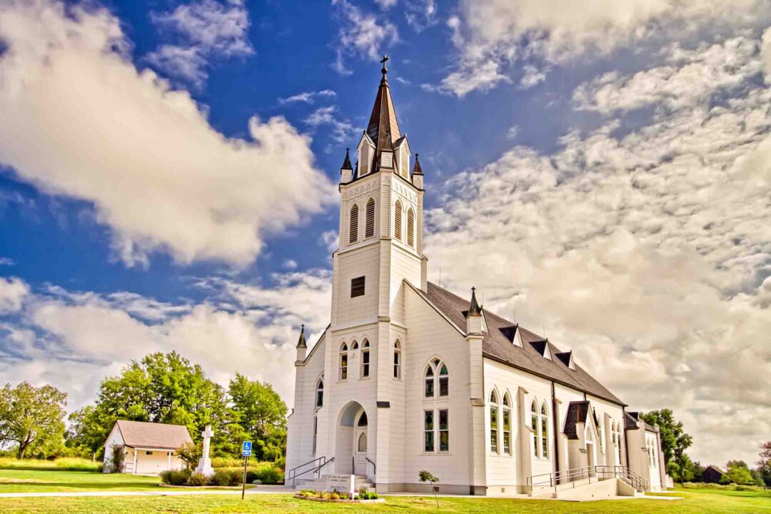 6 Beautiful Painted Churches of Texas (With Map!) - Roaming the USA