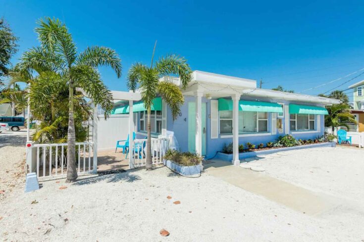 13 Vacation Rentals on Anna Maria Island - Roaming the USA