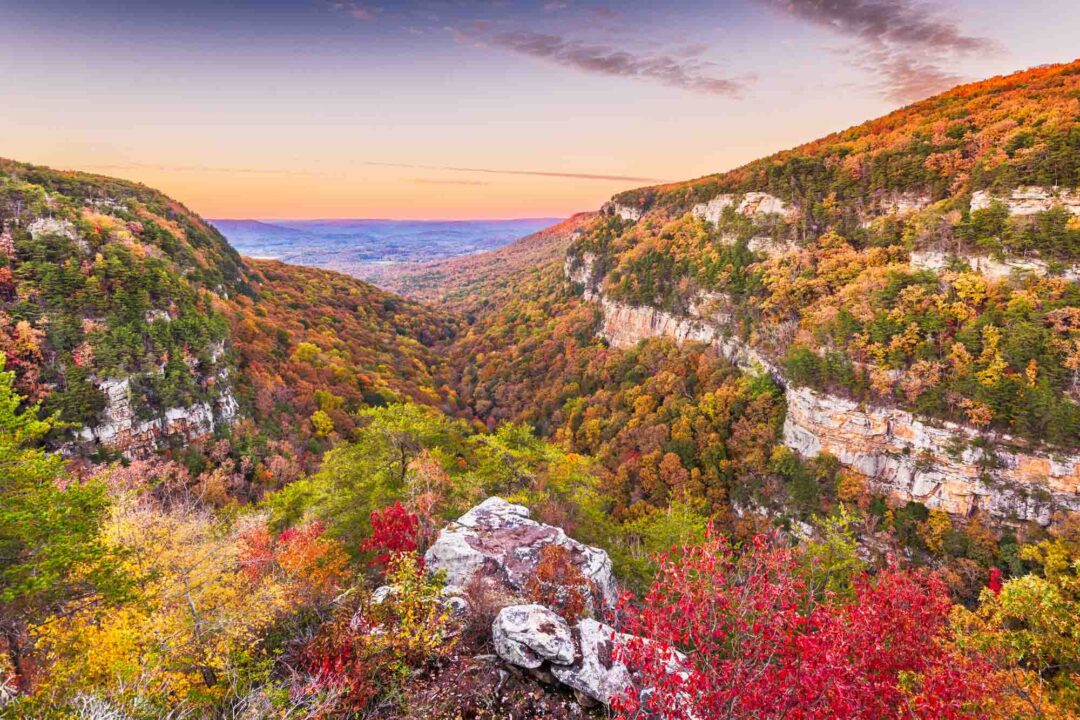 16 Best Places to Experience Fall in Georgia - Roaming the USA