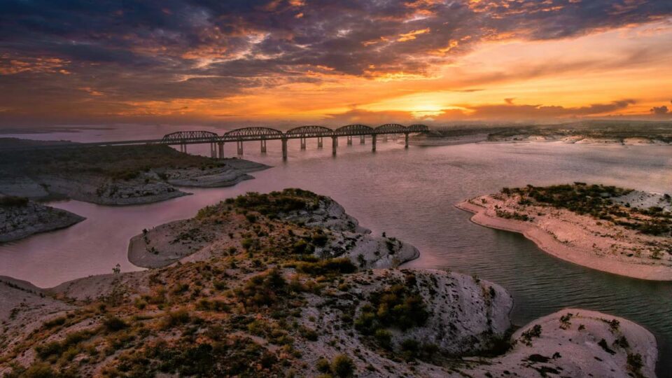 17 Best Lakes in Texas You Must Visit - Roaming the USA